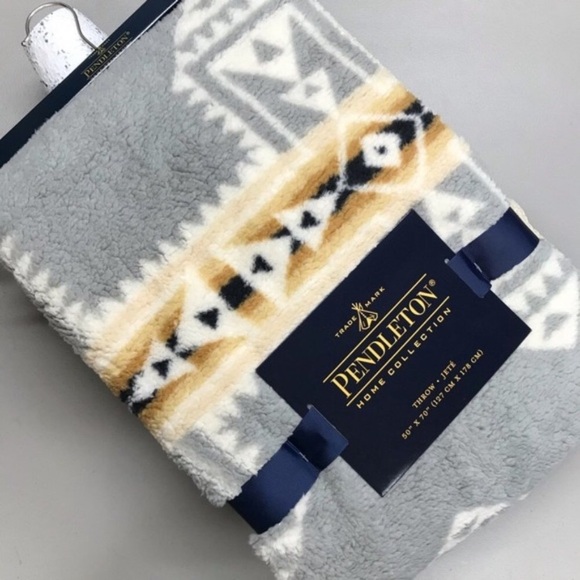 Pendleton | Bedding | Pendleton Blanket Sherpa Throw Aztec Southwestern ...